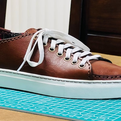 DIY Footwear Pattern Making Kit: Shoe Lasts, Book, Pattern, and Tape ...