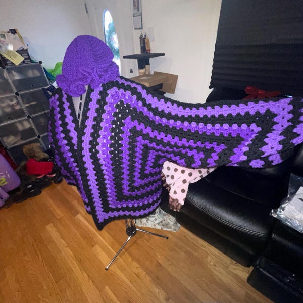 Lolth the Spider Queen Hood Crochet Pattern - Etsy