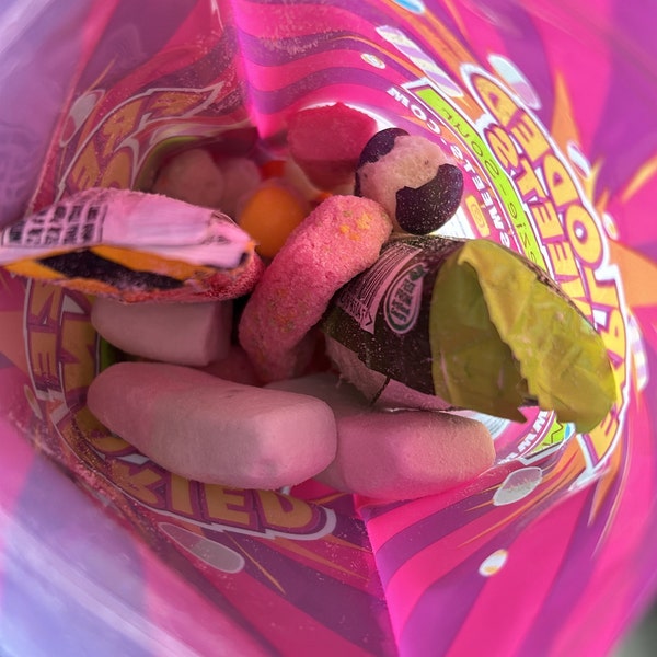 Refreshing Choos Strawberry Exploded Sweets Freeze Dried Candy UK Tasty ...