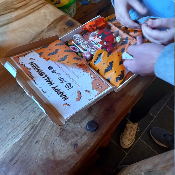 12x Teacher Toolbox Beehive Labels, INSTANT DOWNLOAD EDITABLE, Teacher ...