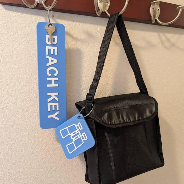 Large Restroom Keychain, Oversized Bathroom Pass, Giant Toilet Key Ring ...