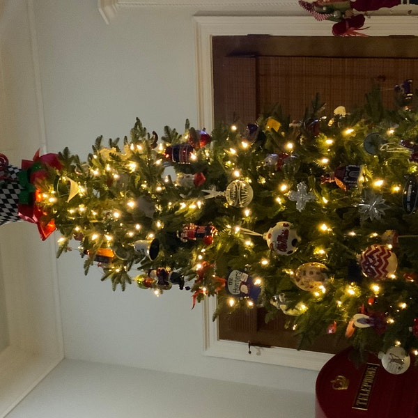 Candyland Tree Topper Top Hat, Candyland Top Hat Tree Topper, Birthday ...