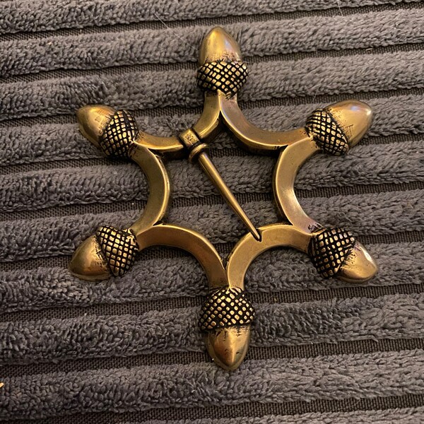 Trefoil Brooch, Trilobe, Viking, SCA, LARP, Shawl Pin - Etsy
