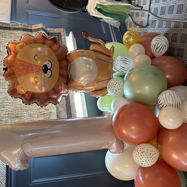 High Quality Large Lion Balloon Sculpture, Any Number, Safari Balloon ...