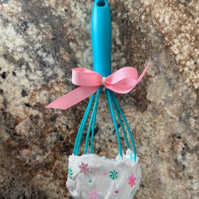 Christmas Gingerbread Whisk and Scraper Utensil Tree Ornaments and ...