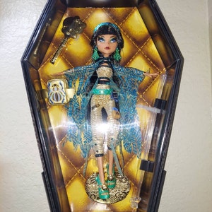 Monster High Haunt Couture Style Display Shelf Buy Multiples - Etsy