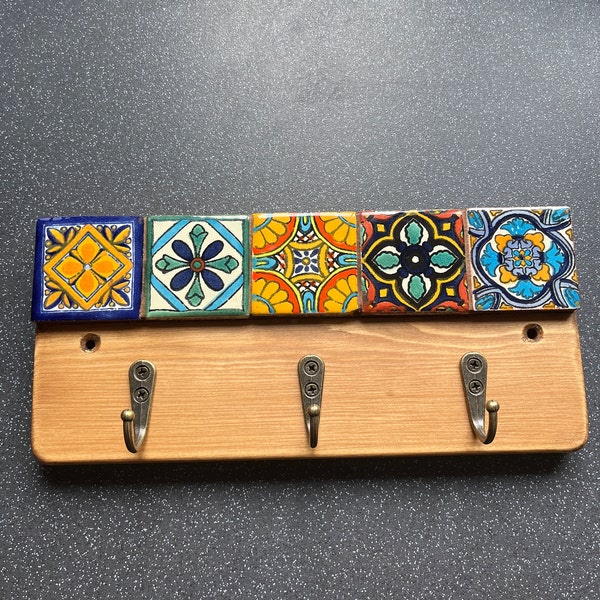 Rustic Reclaimed Wood 4 Hook Key Holder With Shelf 7 Colour Options - Etsy