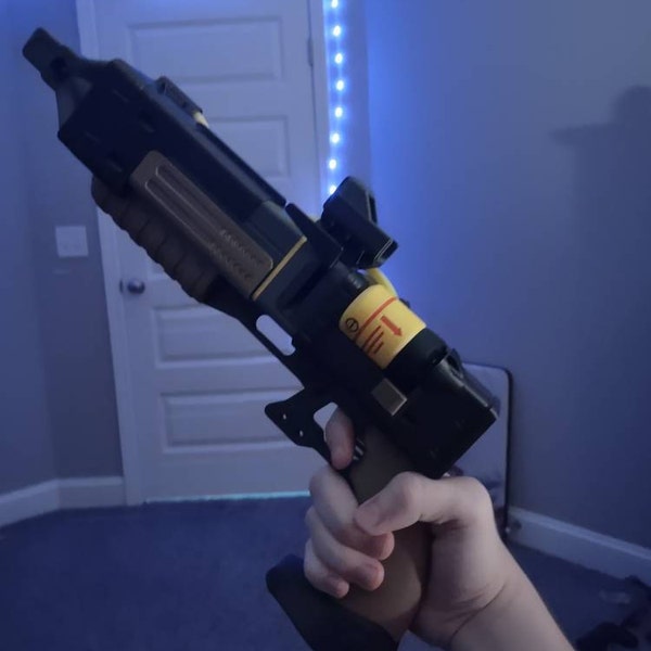 AER9 Laser Rifle Replica (fake) - Fallout 4 Video Game Prop - 3D ...