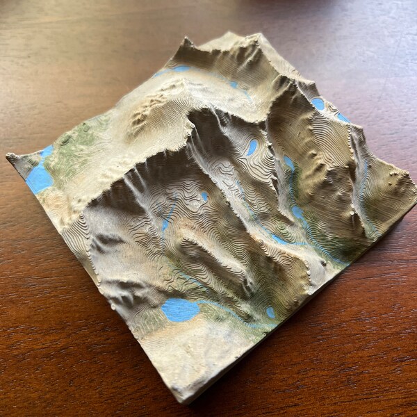 Matterhorn Model - Painted 3D Printed Topo Map, Mountain Art Decor - Etsy