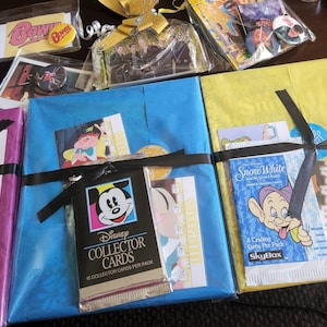 90s Style Pinback Buttons choose Your Faves 90s Pins 90s - Etsy