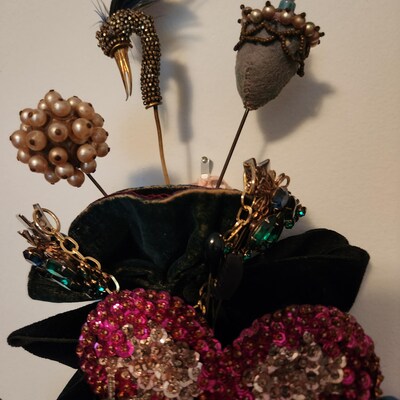 Vintage Locket Lapel Pin 1-3/4 Long Gold Tone Mini Locket - Etsy