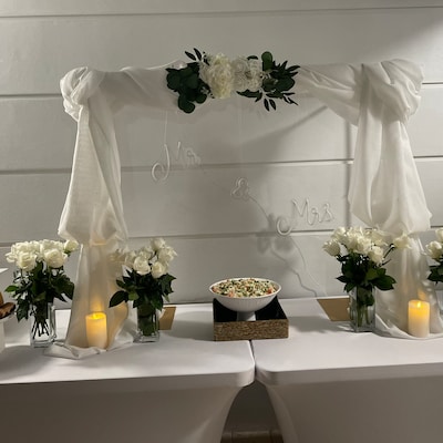 48 Adjustable Over the Table Stand, Square Metal Arch, Wedding Decor ...