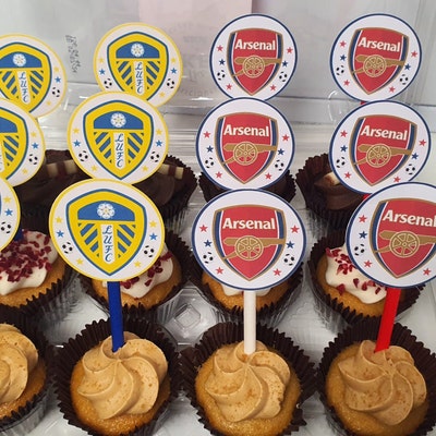 12 X Liverpool Football Cupcake Toppers - Etsy