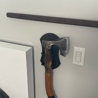 Vertical Axe Display - Etsy