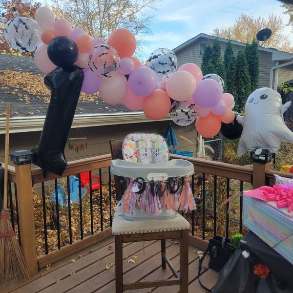 Girls Gone Mild Bachelorette Party Banner - Spa Bachelorette - Girls ...