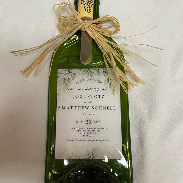 Personalized Wedding Invitation Cheese Board - Etsy