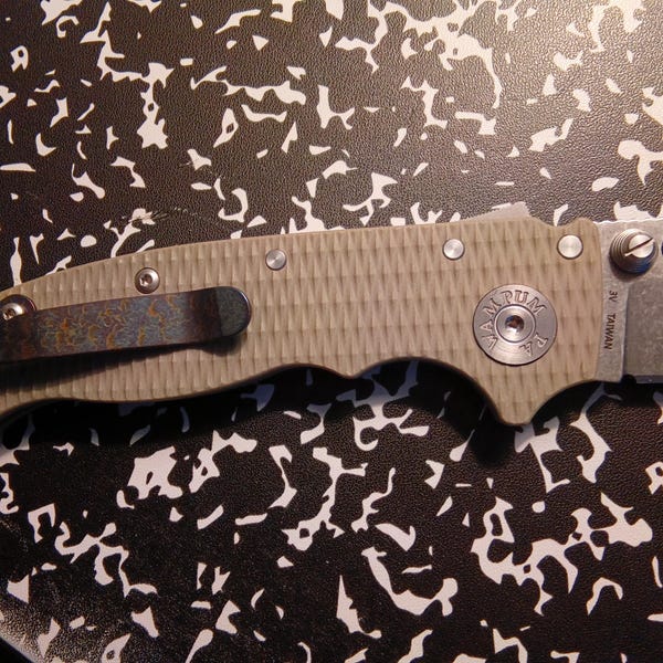 Benchmade Bugout 535 ULTEM™ Belmont Scales - Etsy