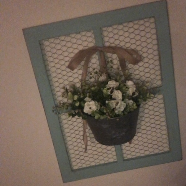 Window Frame, Chicken Wire Decor, Farmhouse Wall Decor, Country Chic ...