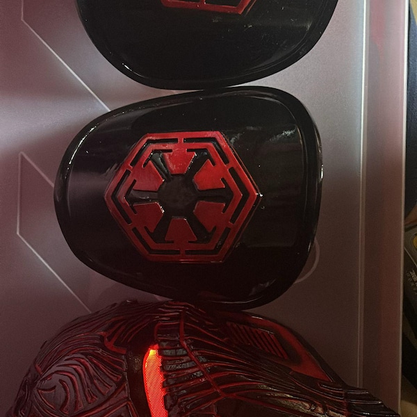 Empire Shoulder. Sith Armor. Jedi Armor Weathered Cosplay Prop, Cosplay ...
