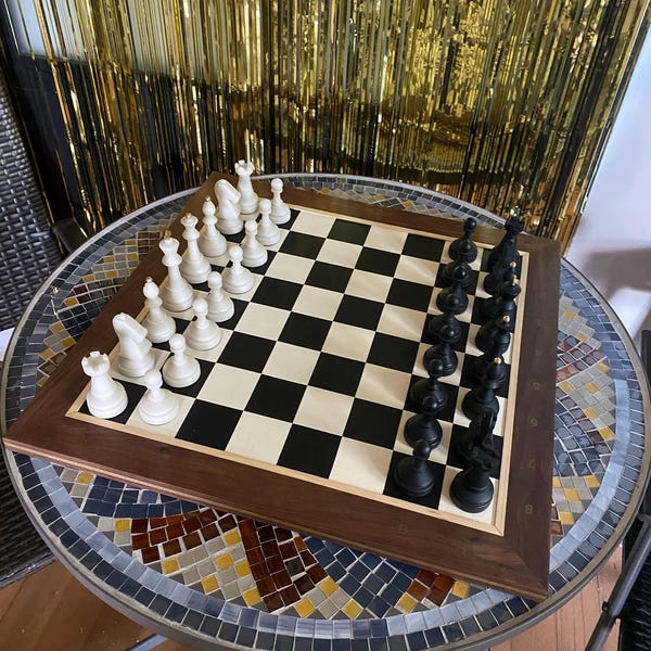 Luxury Chess Set, Regal Chess Set, Walnut-beechwood Chess Board ...