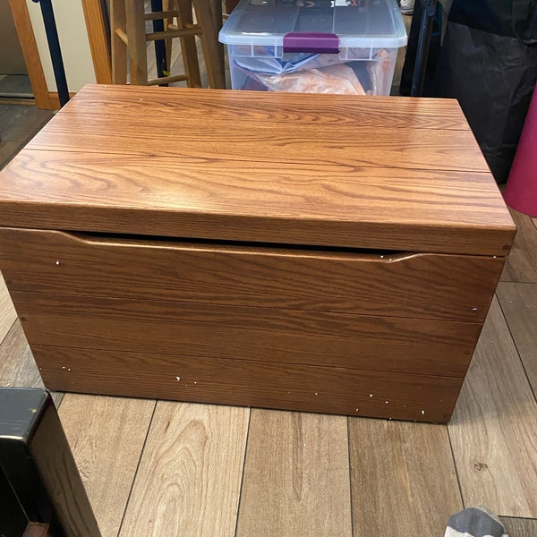 Palmer Solid Wood Oak Blanket Chest | Amish Storage Chests | Wooden Toy ...