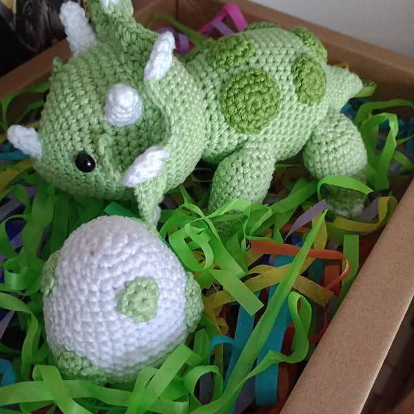 Amigurumi Raven ENGLISH PATTERN, PDF, Sandman Guardian Raven Crochet ...