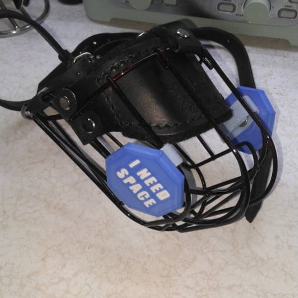 Muzzy Sign Charms | Muzzle Accessory | Muzzle Gear | Reactive Dog Gear ...