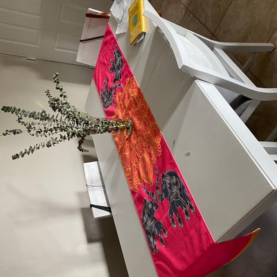 Animal Print Table Runnerfloral Animal Table Topcolorful Elephant ...