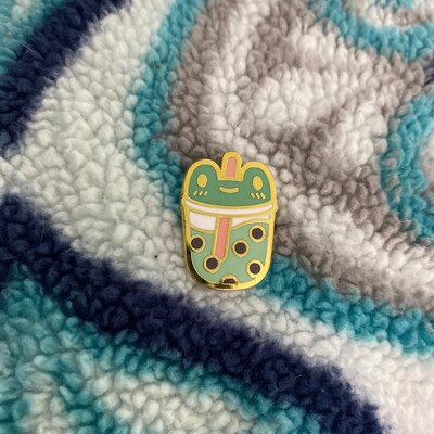 Golden Frog Hard Enamel Pin/tiny Frögs Collection Serotonin - Etsy