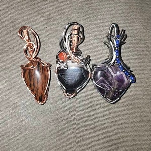 This Wire Wrap Tutorial for an 'arrowhead' is Two Tutorials in One. an ...