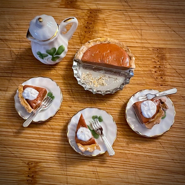 1:12 Miniature Dollhouse Pumpkin Pie. 3 Pieces of Pie With Cream. With ...