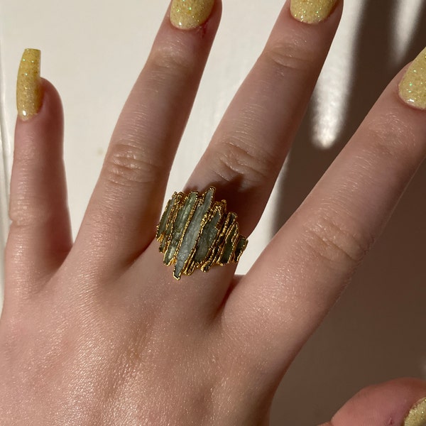 Kyanite Shield Ring. Green Raw Crystal Crown Ring Natural Rough Kyanite ...