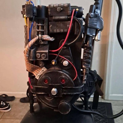 Ghostbusters Proton Pack Ribbon Cable Clamp DG14 - Etsy