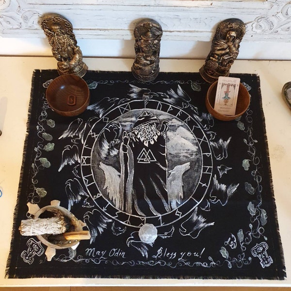 Freya Altar Cloth the Goddess of Love Norse Altar Tarot Cloth Freya ...