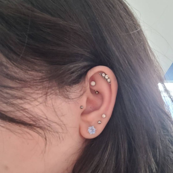 18K Solid White Gold or Platinum Moon Colourless Moissanite Diamond and ...