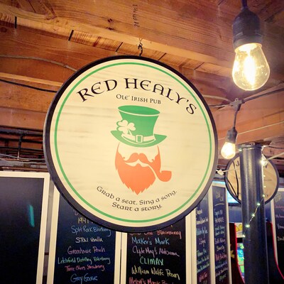 18 Inch Diameter Custom Pub & Wall Signs Includes Hard Wood Wall ...