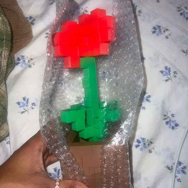 Minecraft Style Rose - Custom Colors - Desk Accessory - Gift for Gamers ...