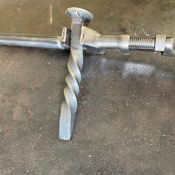 Blacksmith Twisting Wrench Scroll Anvil Forge Tools **SALE** Railroad ...
