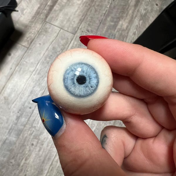 Custom Eyeball Sculpture - Etsy