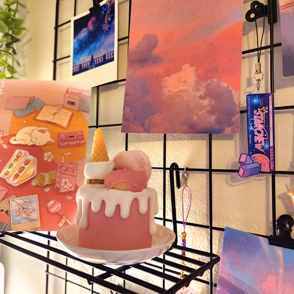 Holographic Seashell Ceramic Ring Dish | French Style | Scalloped Home ...