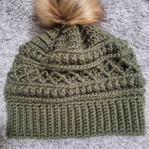 Big Twist Solid Colors, Acrylic, 380 Yards, Wine, Teal, Purple, Rust ...