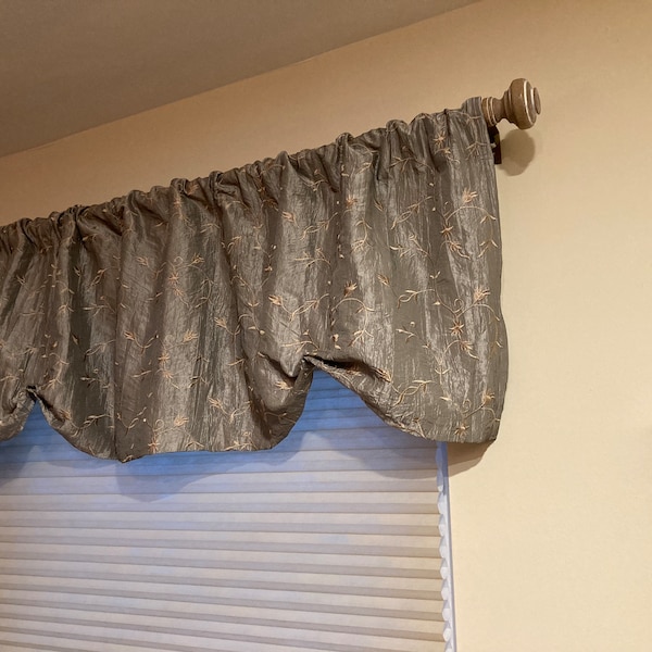 Burgandy Window Valance, Burgandy and Gold Window Valance, Swag Window ...