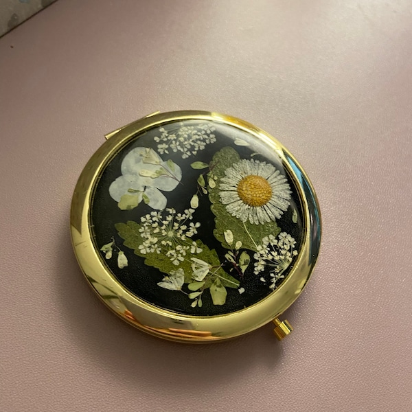Handmade Pressed Flower Compact Mirror Bridesmaid Gift Real Flower ...