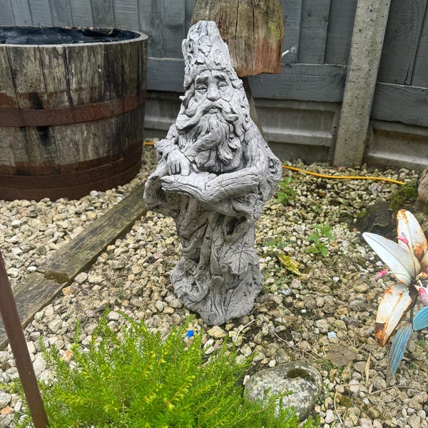 Stone Garden Tree Wizard Hand Cast Statue Ornament - Etsy UK