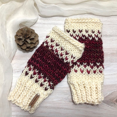 Patons Theo Yarn in Brindle Super Bulky Faux Fur Textured Yarn - Etsy