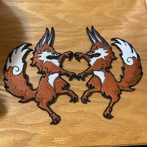 Epic Medieval Renascence Red Fox Pair Crest Heraldic Heraldry Iron on ...