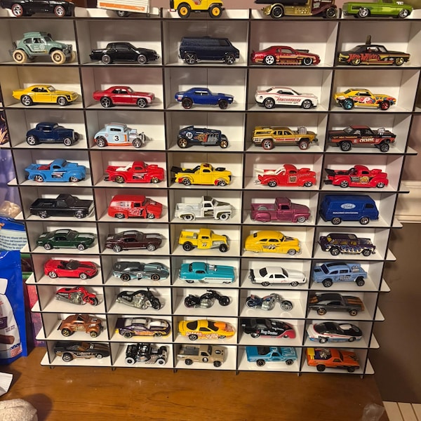 1:64 Toy Car Wall Shelf, Hotwheels, Matchbox Compatible Display Case ...