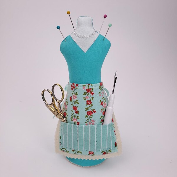 Violet Craft Modern Classics Quick Silver 1/2 Yard Cut Robert Kaufman ...