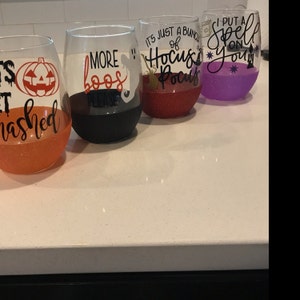 Hello Mr. Rachel Hello Mrs. Ross Wine Glass Set / friends | Etsy