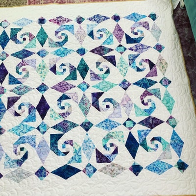 Snails Trail Al Fresco Quilt Pattern, Cut Loose Press CLPJAW068, Square ...